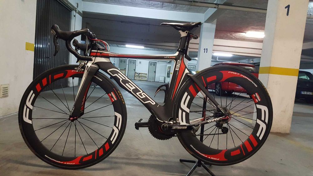 FELT B2 PRO Carbon Mafra • OLX Portugal