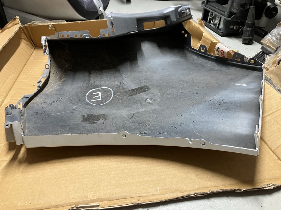 Naroznik zderzaka lewy tył Renault Espace V 2015 Warszawa Ochota • OLX.pl