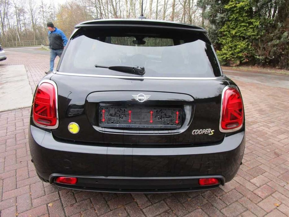 Разборка MINI F54 F55 F56 F60 R55 R58 R60 R61 фара бампер капот крыло ...