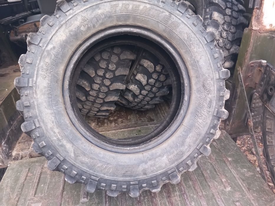 Резина 235 75 r16: 100 $ - Автошини Рахів на Olx