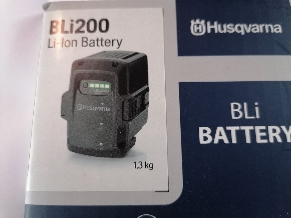 Akumulator litowo-jonowy Husqvarna BLi200 Myślibórz • OLX.pl