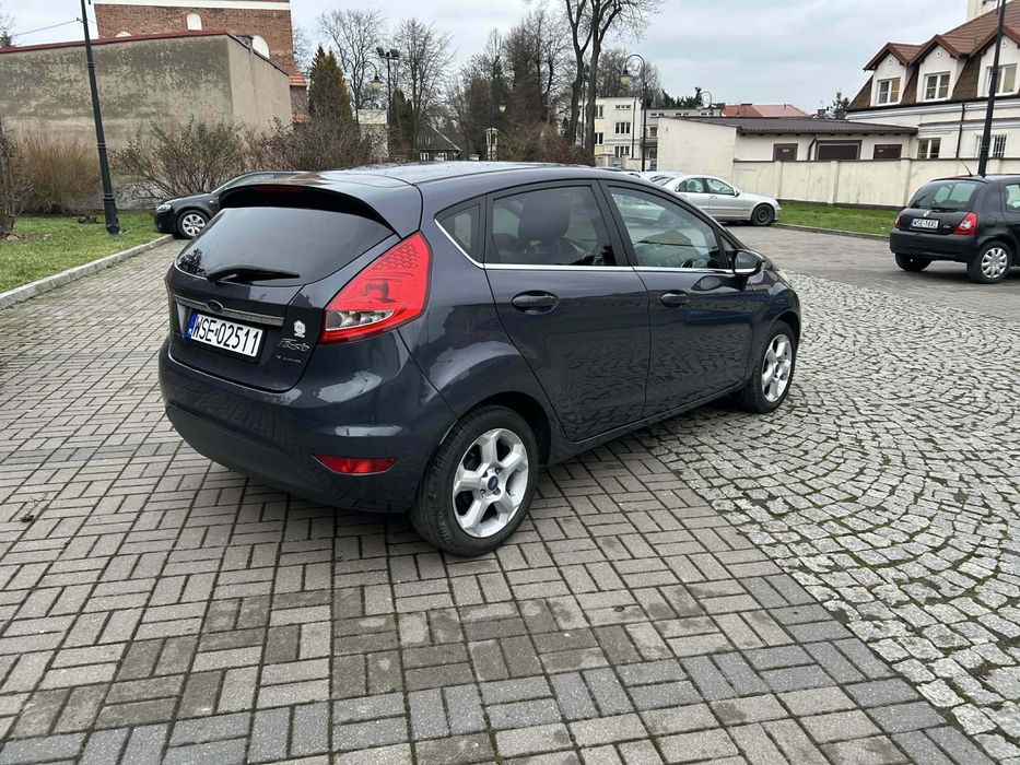 Ford Fiesta 2010 1.2 benzyna 82KM TITANIUM Sierpc • OLX.pl