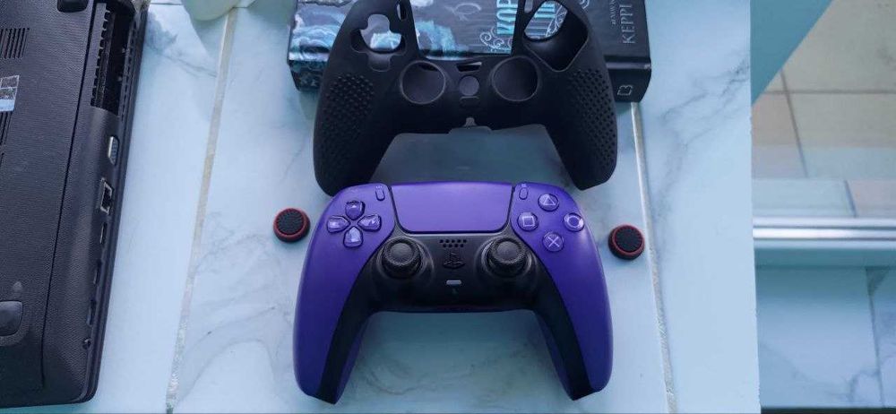 Продам PS5 Dual Sense: 2 571 грн. - Приставки Тернопіль на Olx