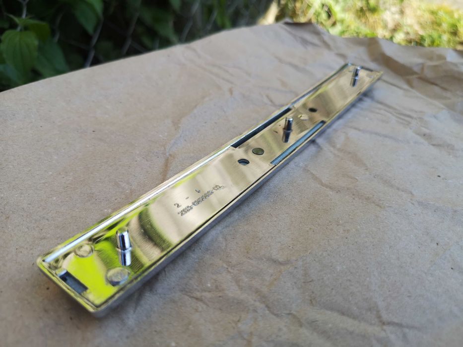 Шильдик емблема значок ваз 21011 2103 2106 новий СССР: 1 000 грн ...