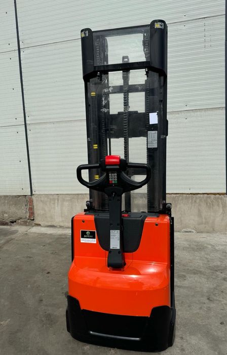 BT Toyota SWE120L Triplex 4.50m jak nowy 950 mth Kuchary • OLX.pl