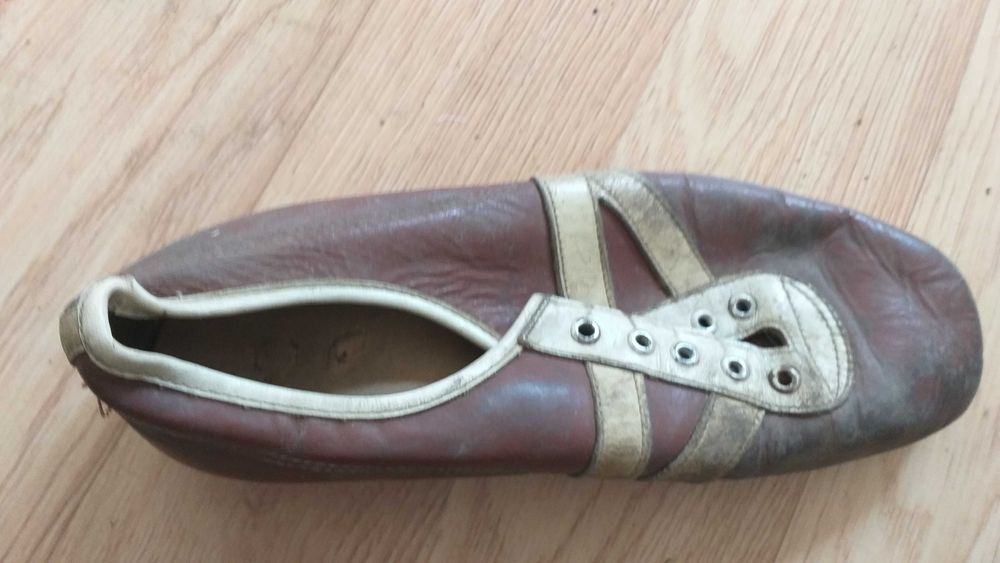 Buty juniorki z PRL, lata 60te, 2 pary Pomiechówek • OLX.pl