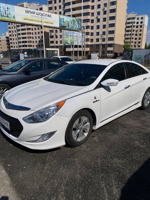 Hyundai sonata yf hybrid: 10 000 $ - Hyundai Вишневе на Olx