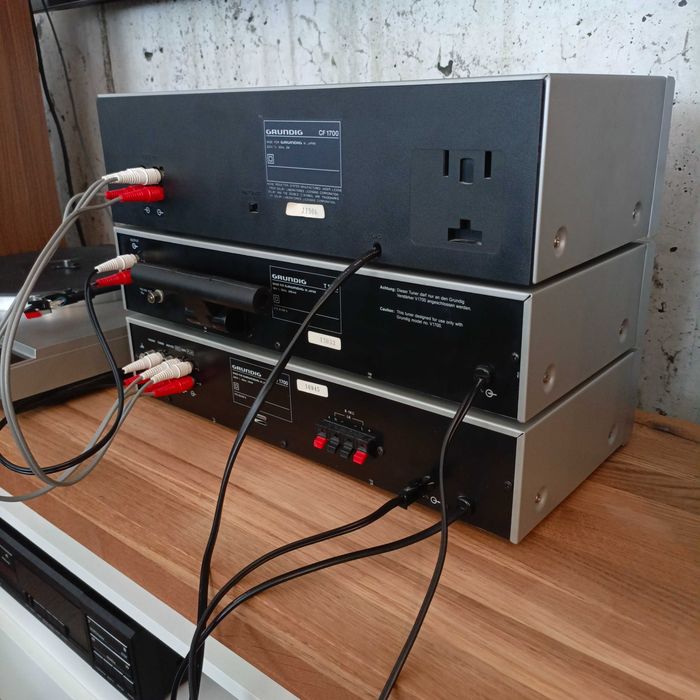 Wieża Grundig wzmacniacz V1700 deck CF1700 Gramofon PS1600 Tuner T1700 ...