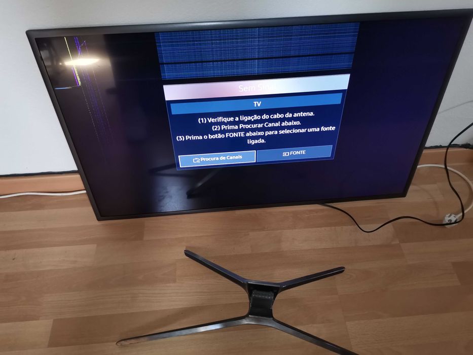 Smart tv Samsung 40 polegadas tela partida ue40k5500AK Palmela • OLX Portugal