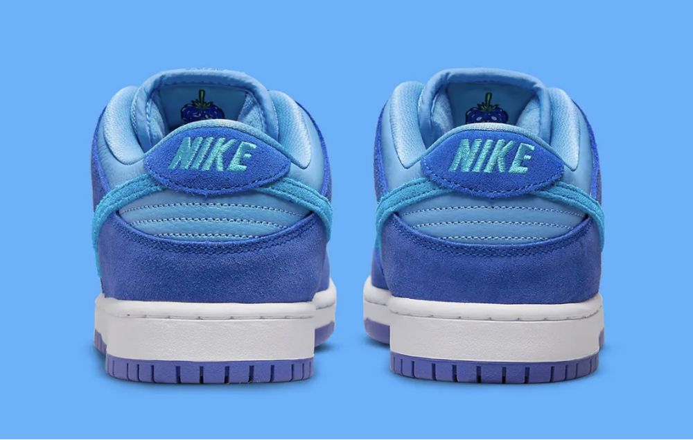 Кроссовки Nike SB Dunk Blue Raspberry Fruity Pack: 1 259 грн ...