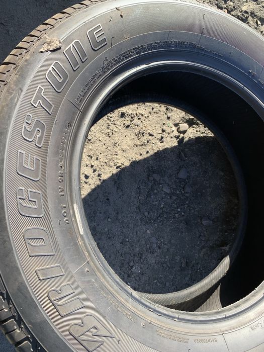 Шини 245/65 R17 Bridgestone Dueler H/T 684II 8мм 245 65 17: 3 100 грн ...