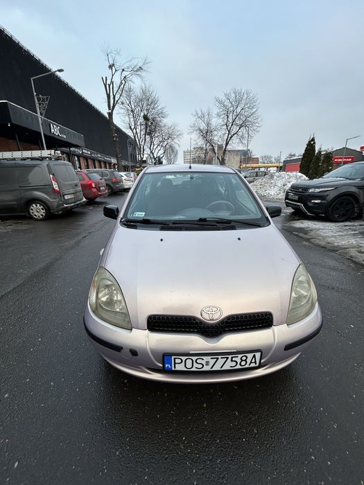 Toyota Yaris 2000r 3 drzwi Łódź Bałuty • OLX.pl