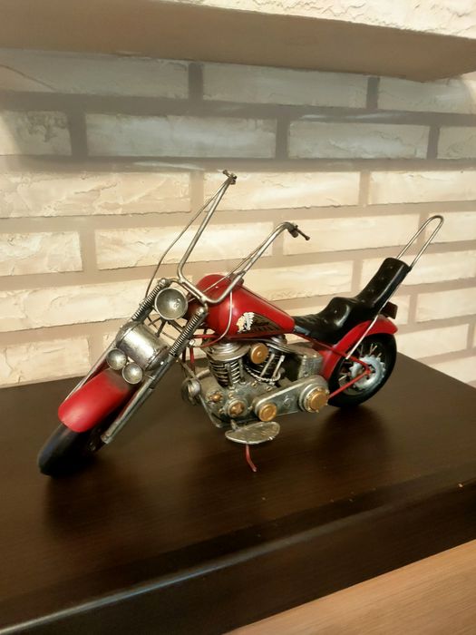 Metalowy czerwony motor retro indian Świecie • OLX.pl