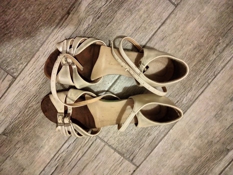 Туфлі для бальних танців 150 грн Інші туфлі Бориспіль на Olx