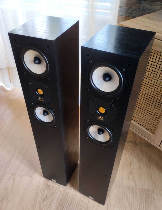 Colunas Monitor Audio Studio 12 Alcabideche • OLX Portugal