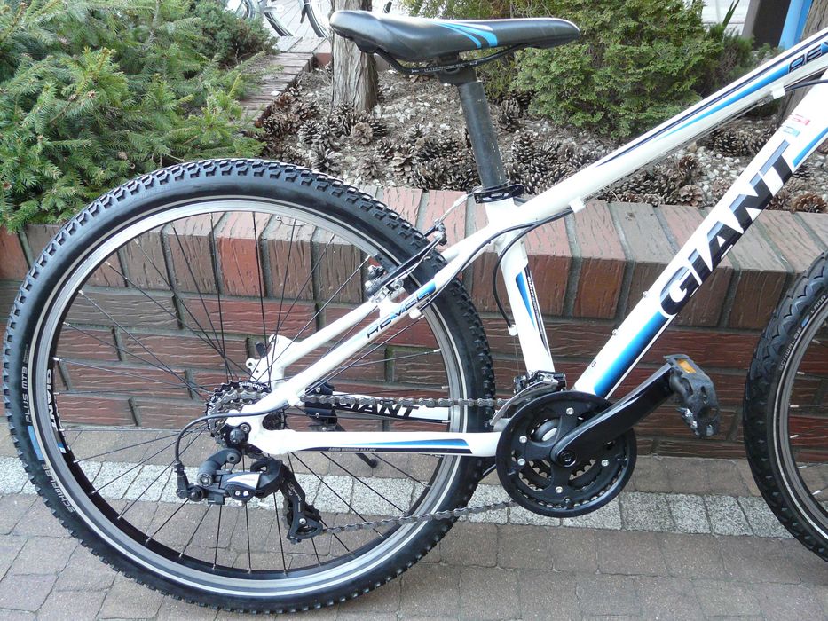 Rower GIANT Revel Aluxx Technology 26"/35- wzorowy, b.ładny Wieruszów ...