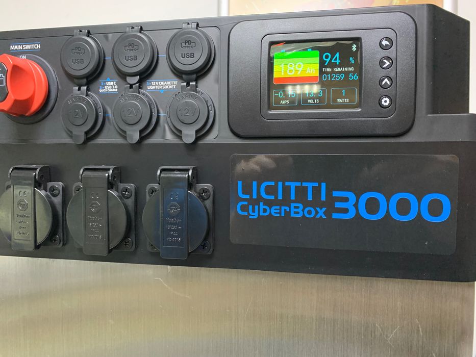 Портативна електростанція LICITTI CyberBox 3000: 55 000 грн. - Зарядні ...