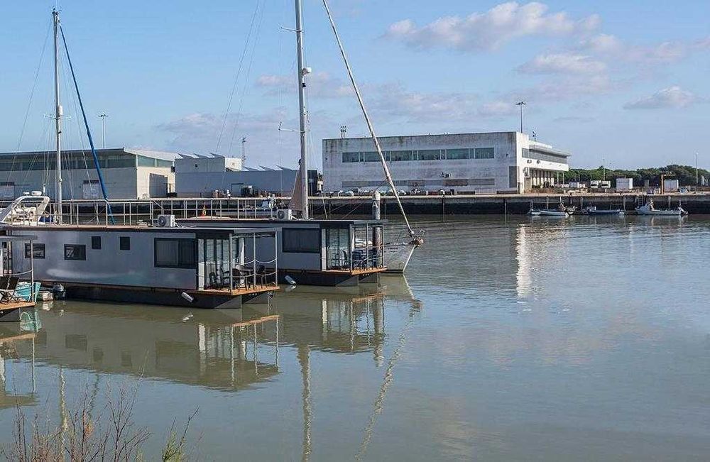 NAUTIA L9 Houseboat Hausboot Dom na wodzie Pływający łódź Jacht ...