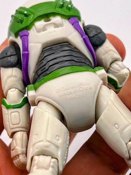 Toy Story Buzz Lightyear Braço Dourado Disney Pixar Canidelo • OLX.pt