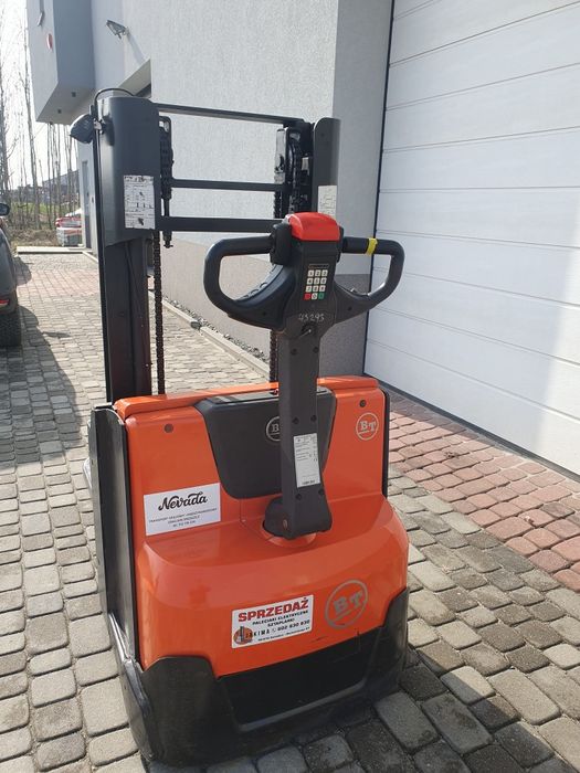 Toyota SWE200D BT STAXIO - wózek widłowy / paletowy / niski maszt ...