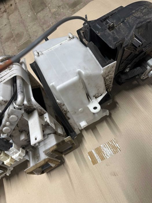 Toyota Dyna 100 150 Nagrzewnica Dmuchawa Wentylator 02-12 Latowicz • OLX.pl