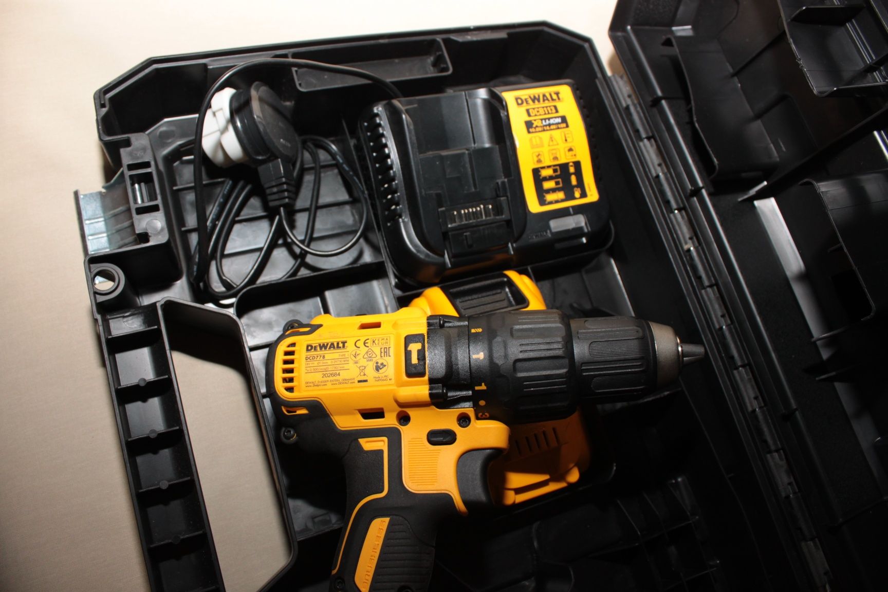 DeWalt 778 8 600 Olx