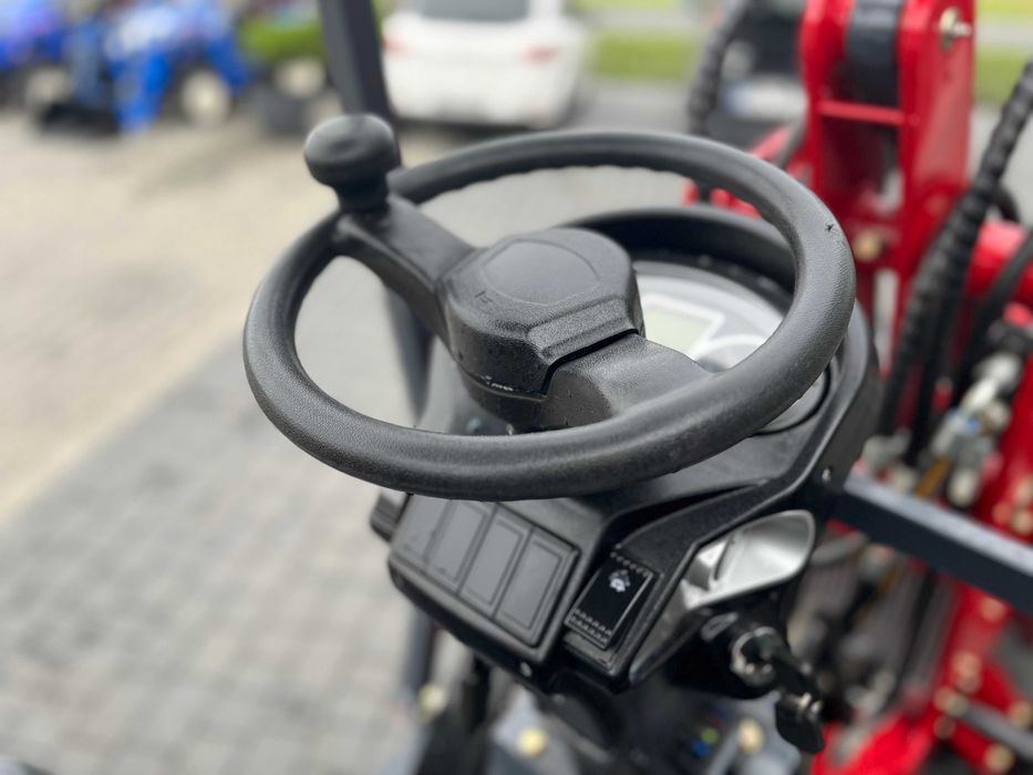 EXCAT X170 MINI ŁADOWARKA 4x4 1500kg PERKINS raty, leasing Radomsko ...