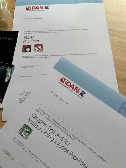 DAN Oxygen First Aid + Basic Life Support (BO) Bytom • OLX.pl