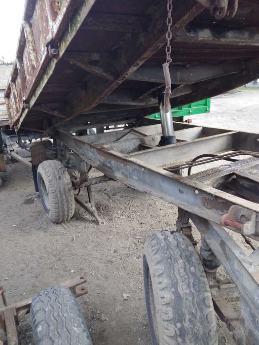 Przyczepa wywrotka D47 Brzeźno • OLX.pl