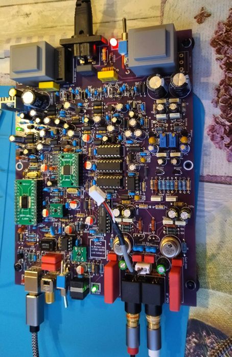 ЦАП DAC LC7881 Sanyo 16bit/44.1kHz USB версия печатная плата: 400 грн ...