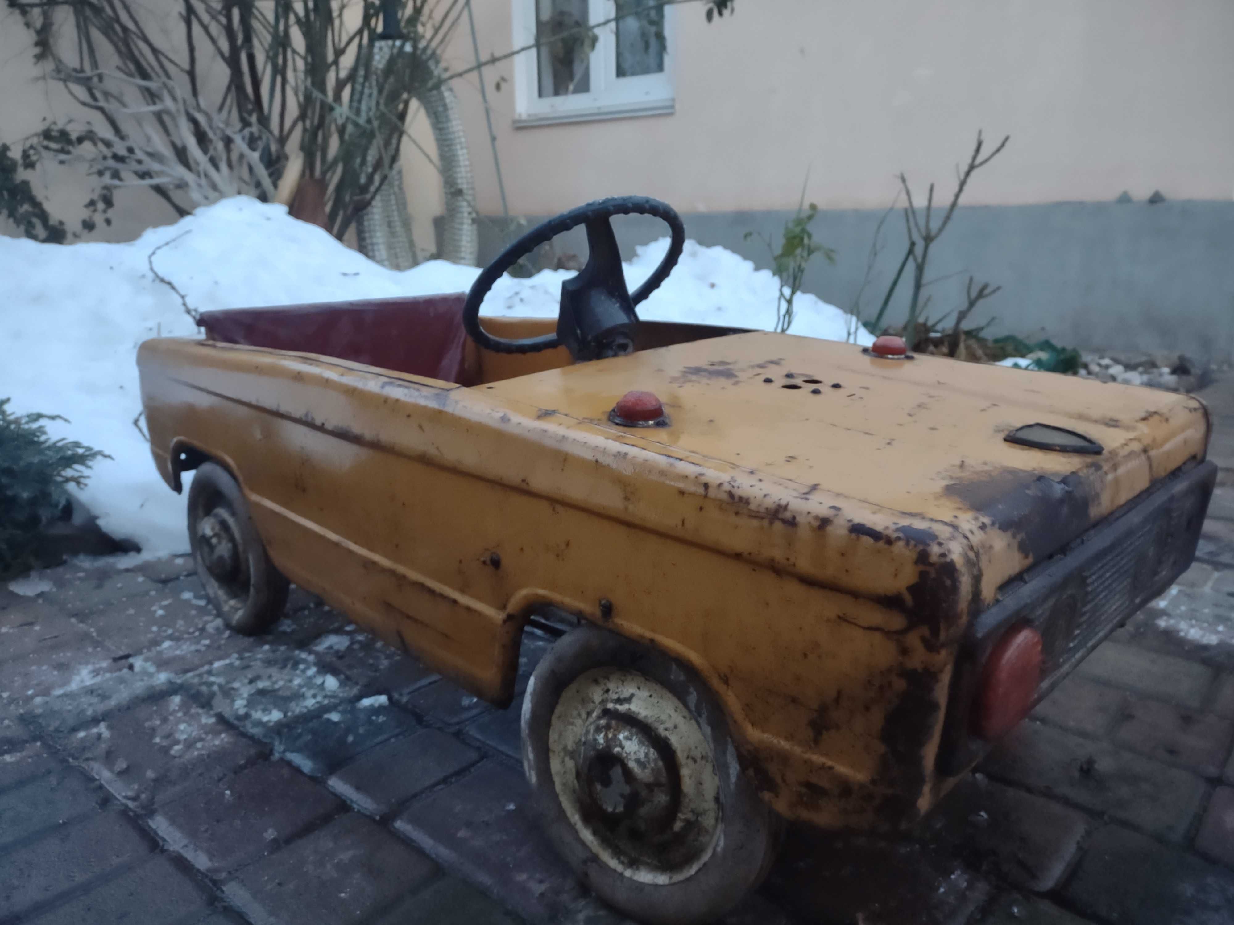Машина педальна дитяча іграшка ссср: 2 500 грн. - Машинки Черкаси на Olx