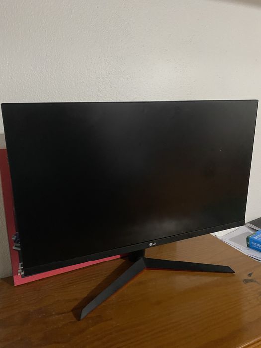 Monitor lg 144hz Mafra • OLX Portugal