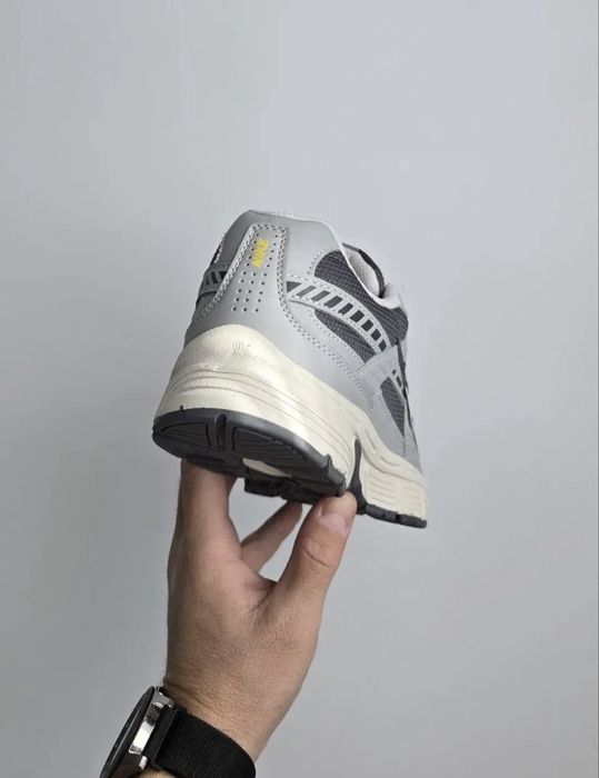 Кроссовки Nike Initiator серого цвета: 1 700 грн. - Кросівки для міста ...