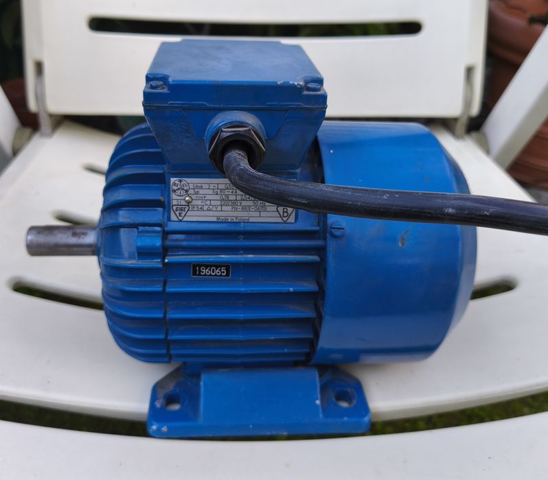 Silnik elektryczny 0,55 kW BESEL Sg 80-4a Nowy Sącz • OLX.pl