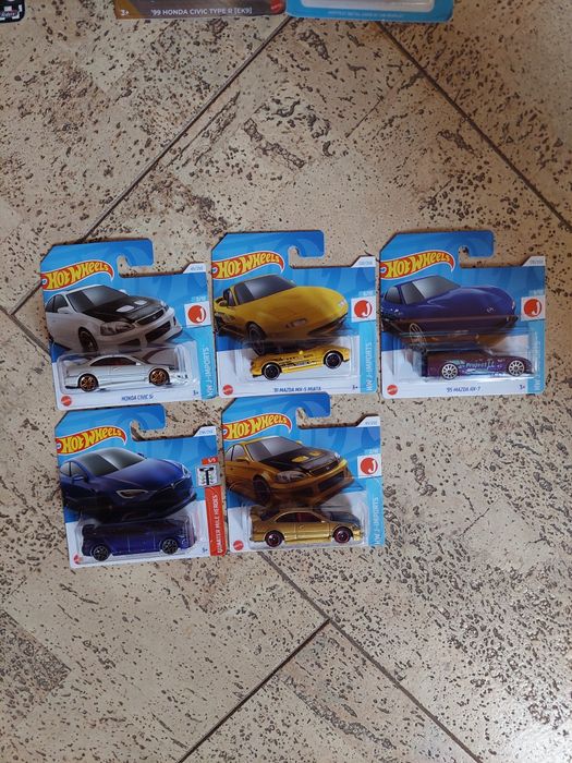 Hotwheels Hot Wheels Хотвилс Хот вилс: 70 грн. - Машинки Дніпро на Olx