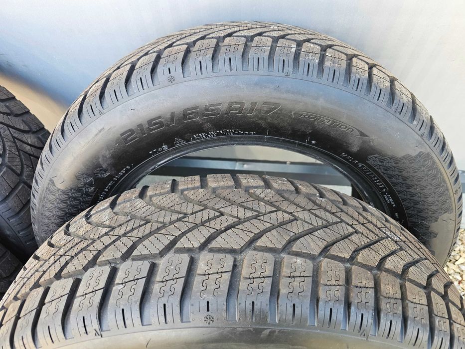 Opony zimowe Falken 215/65/17 Częstochowa Błeszno • OLX.pl