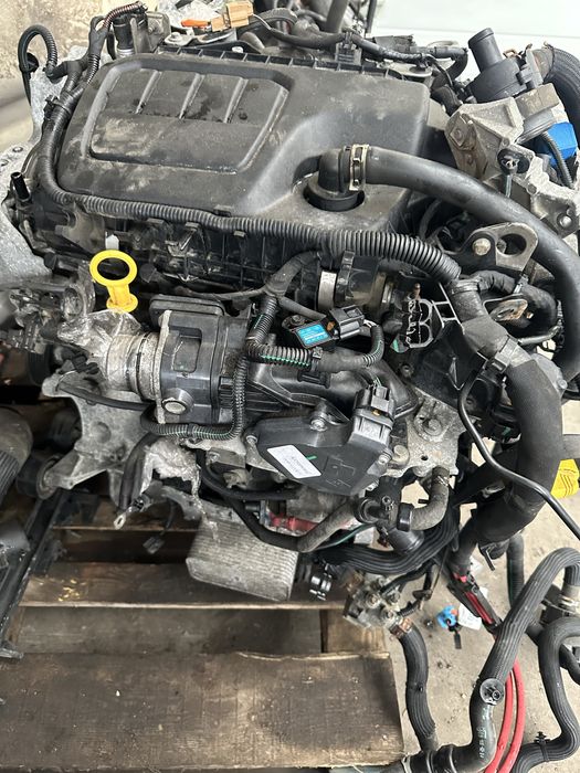 Silnik kompletny 1.6 Dci Biturbo R9M 450 452 Trafic Vivaro Talento ...