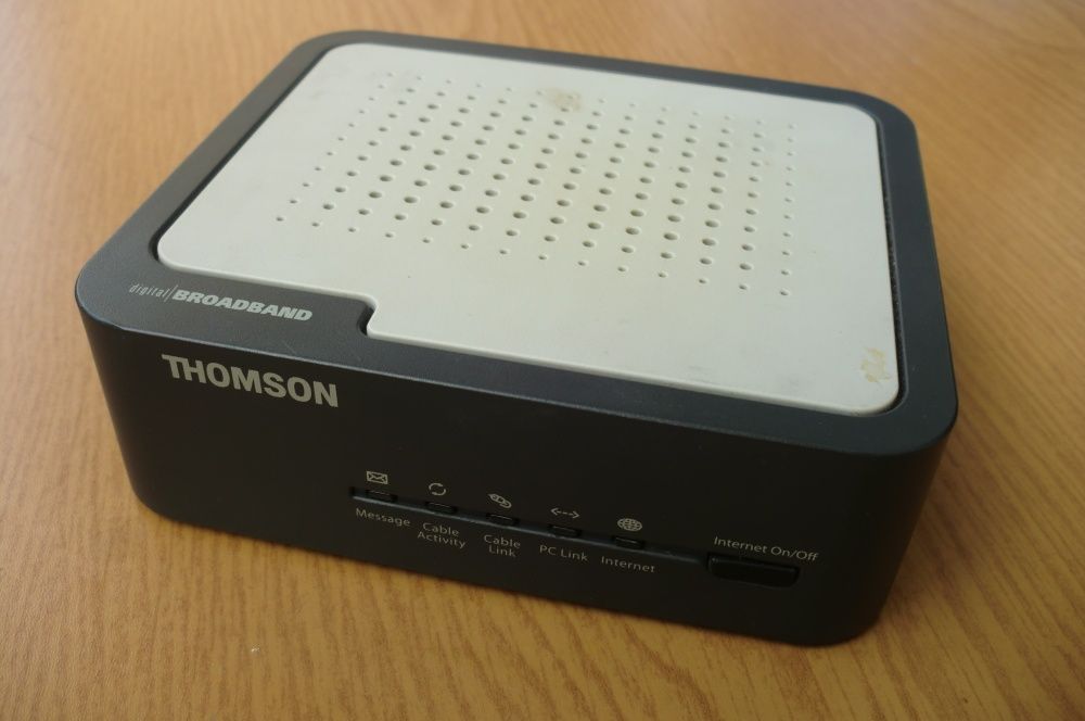 Modem Thomson TCM425 Mafamude E Vilar Do Paraíso • OLX Portugal