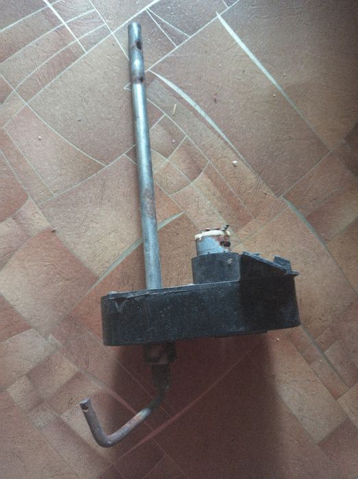 Рулевой редуктор для електромобиля с двигателем моторчик руль: 200 грн ...