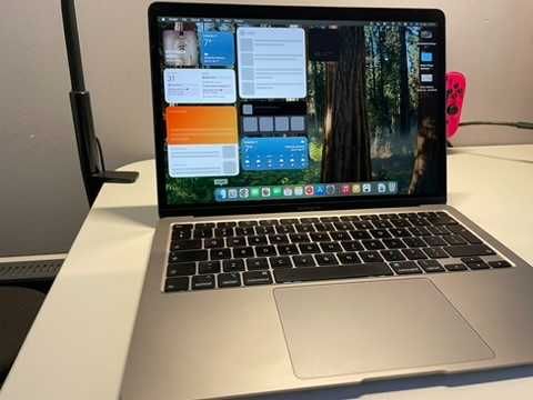 Macbook AIR 2020 A2179 13,3” i5/8GB/512GB srebrny, idealny Gdańsk ...