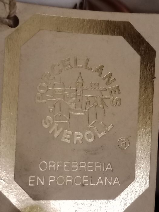 Cafeteira + jarra porcelana SNEROLL decoradas a mão com ouro 24k São ...