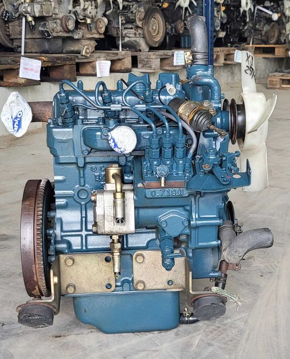 Silnik Kubota D722 sprawny gwarancja rozruchowa ciś 3x29 Małuszyn • OLX.pl