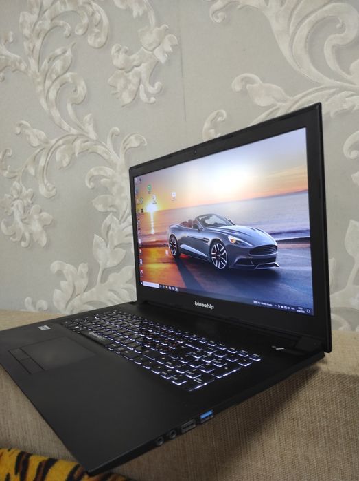 Ноутбук 17,3" FullHD ips Clevo i5 8300H 16 gb ddr4 UHD630 SSD 256 nvme ...