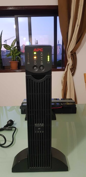 Apc smart_ups Rt 1000. São Domingos de Rana • OLX Portugal