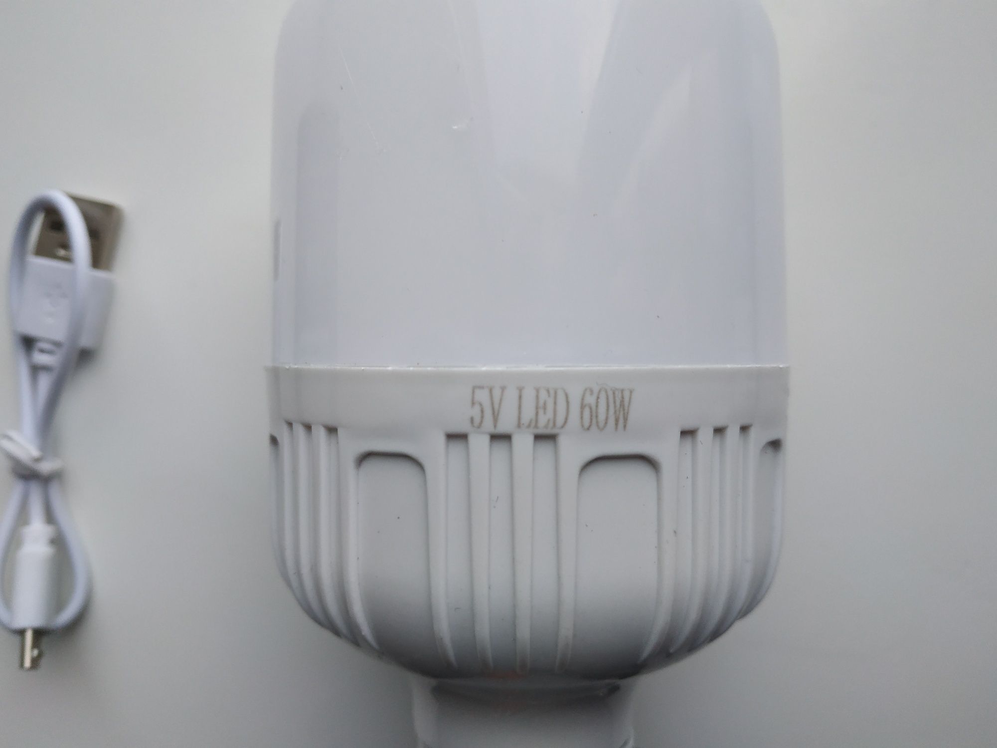 Лампа 60W/ліхтар 60 W Led USB акумуляторна/портативна лампа: 130 грн ...