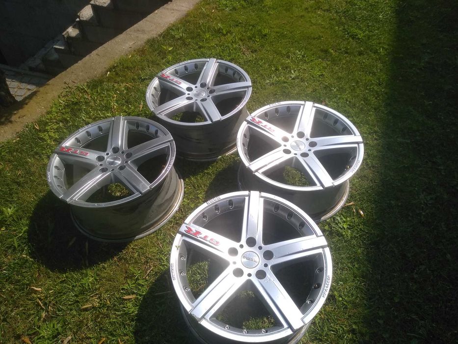 Jantes Momo gtr 8x17 Cossourado • OLX Portugal