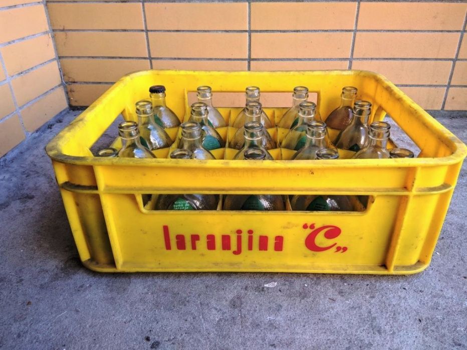 Grade Larangina C Com 20 Garrafas Pirogravadas Guimarães • OLX Portugal