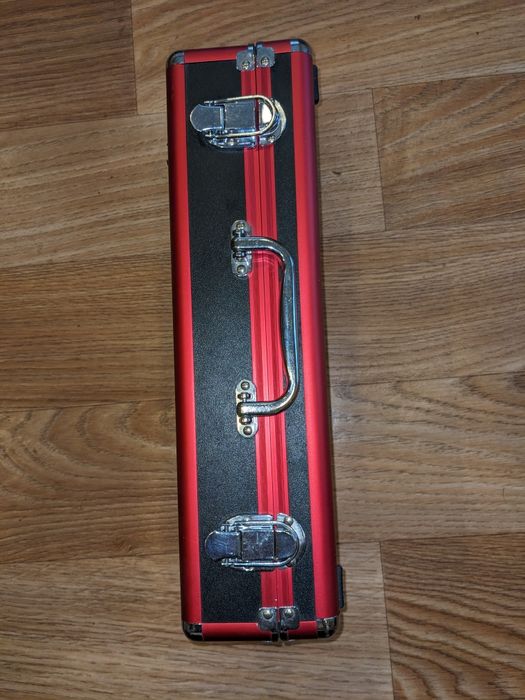 Педали эффектов для бас гитары в кейсе с адаптером.: 4 800 грн ...