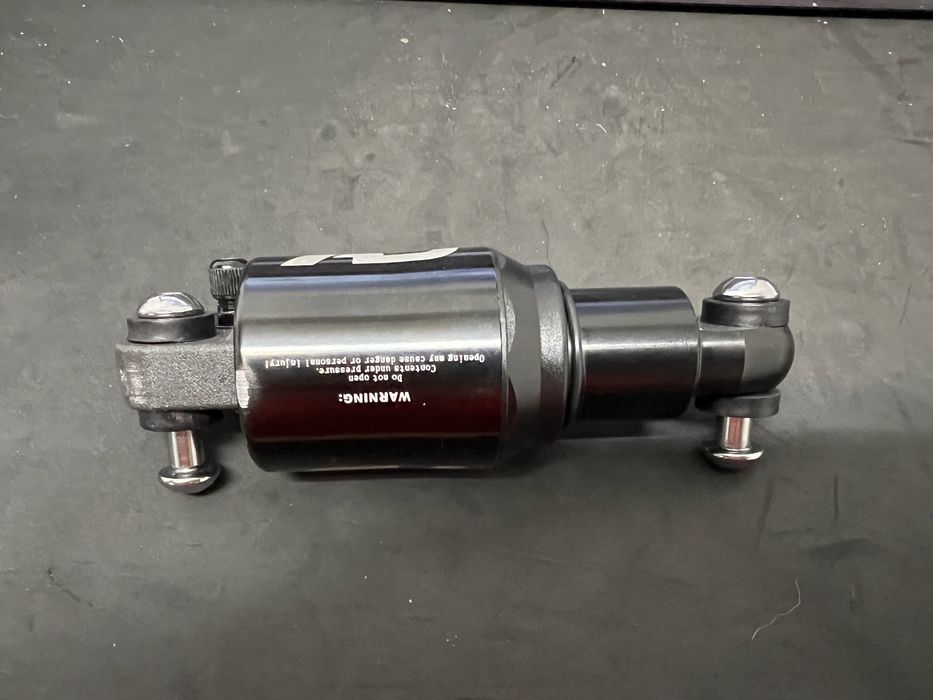 Amortecedor Exa Form A5 RR1 125mm (dupla câmara de ar) Alpiarça • OLX ...