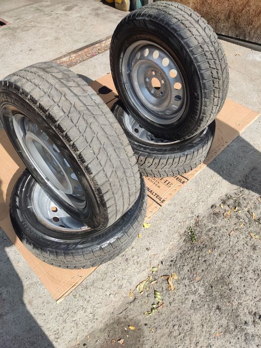 Зимняя резина Bridgestone с дисками: 2 600 грн. - Колеса в зборі Дніпро ...